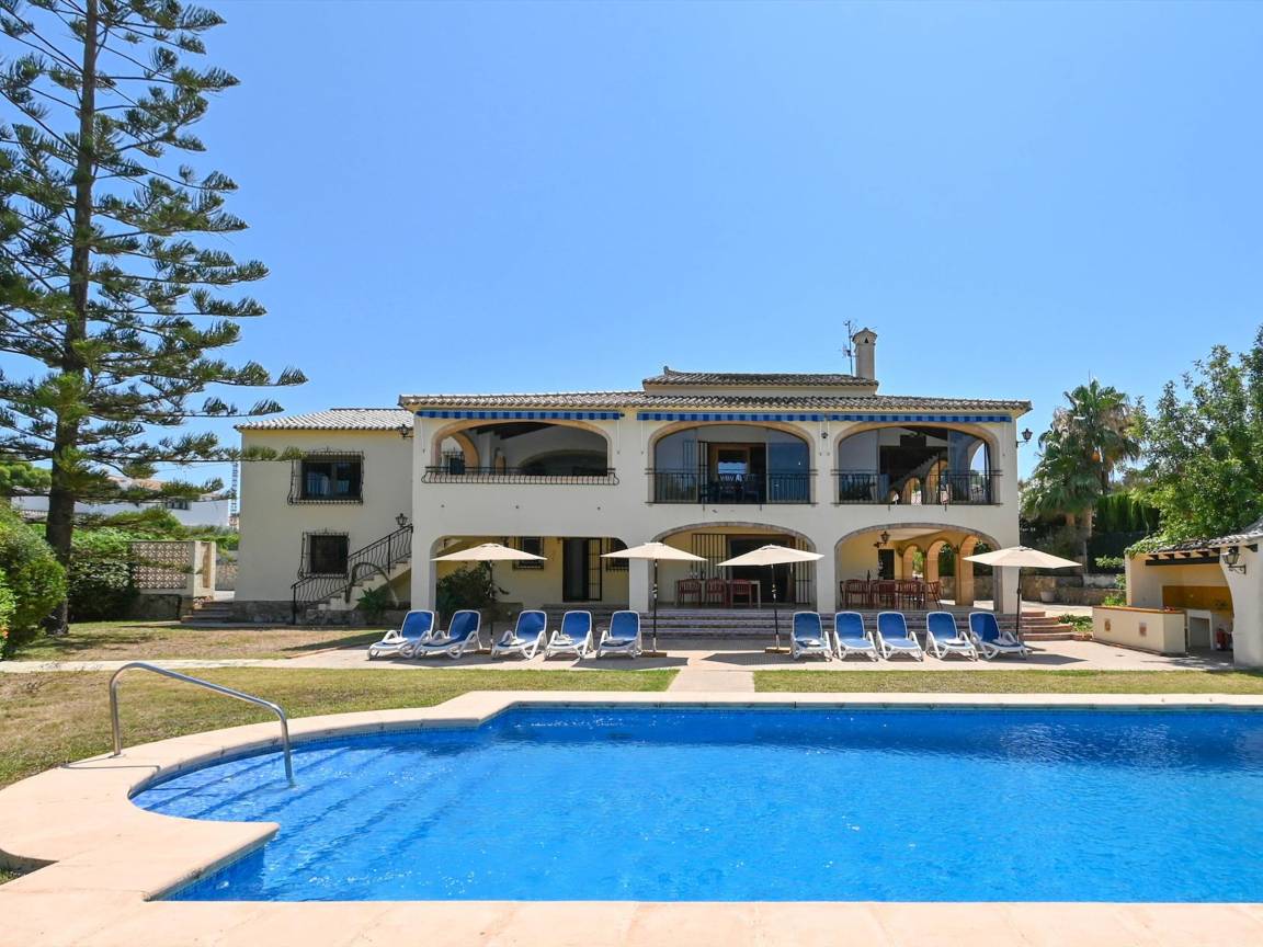 400 M² House ∙ 4 Bedrooms ∙ 8 Guests - Xàbia (Javea)