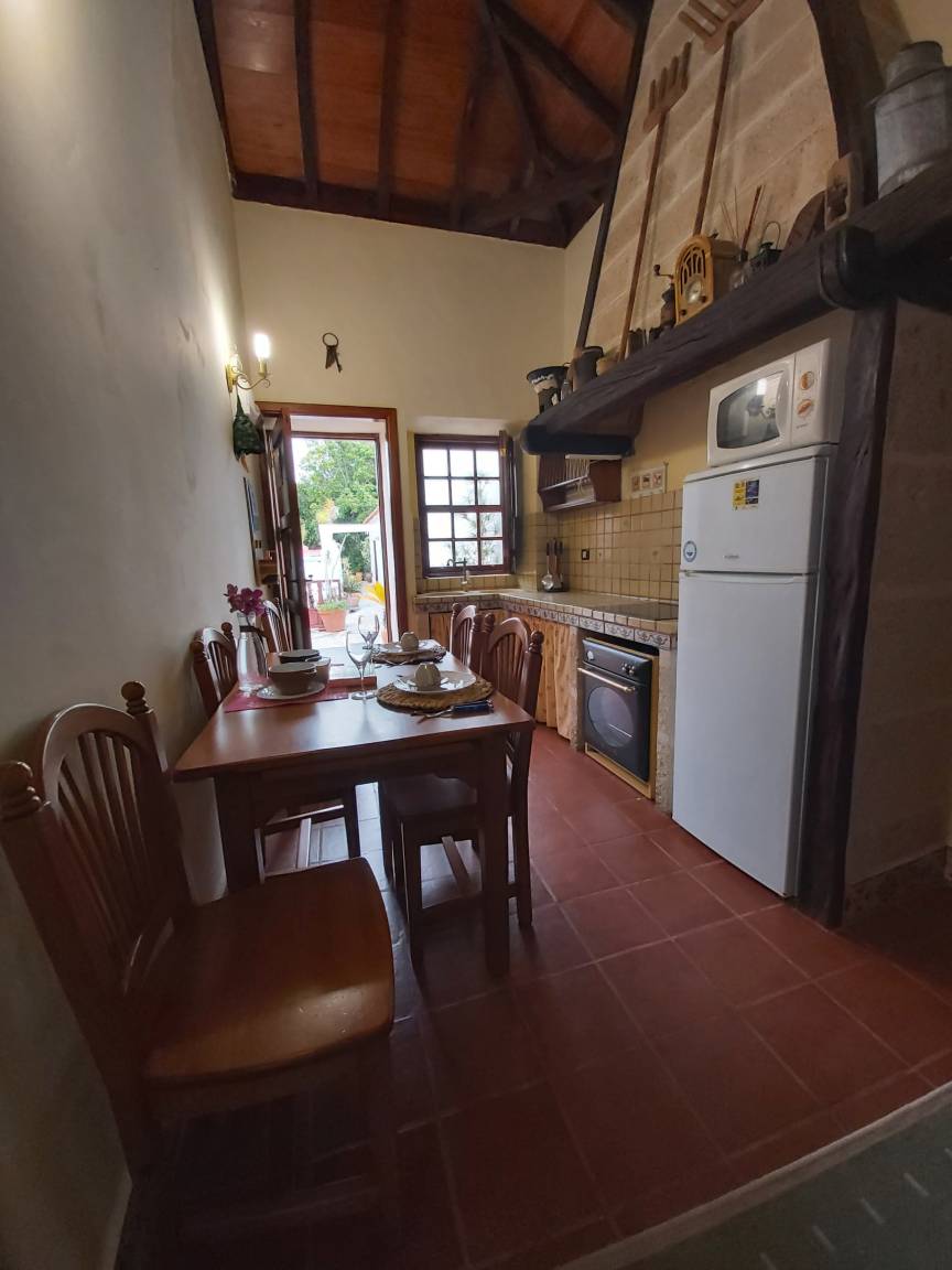 90 M² Bungalow ∙ 2 Bedrooms ∙ 2 Guests - Teneriffa