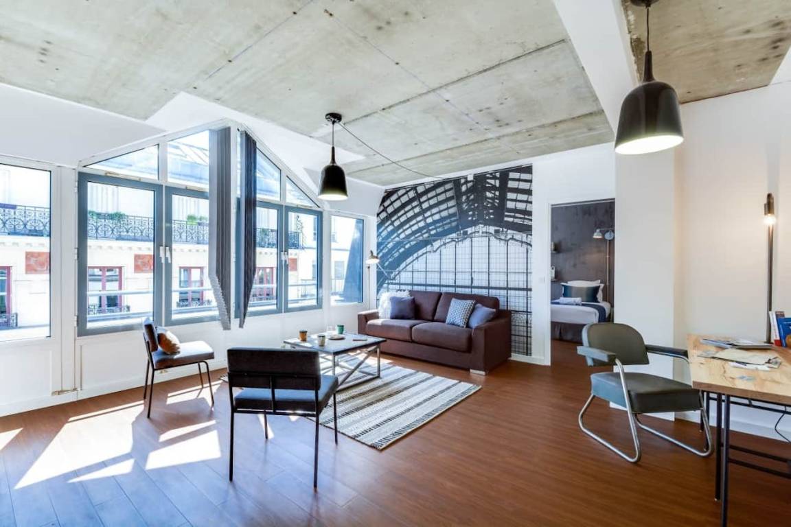 130 M² Appartement ∙ 4 Chambres ∙ 10 Personnes - Montmartre