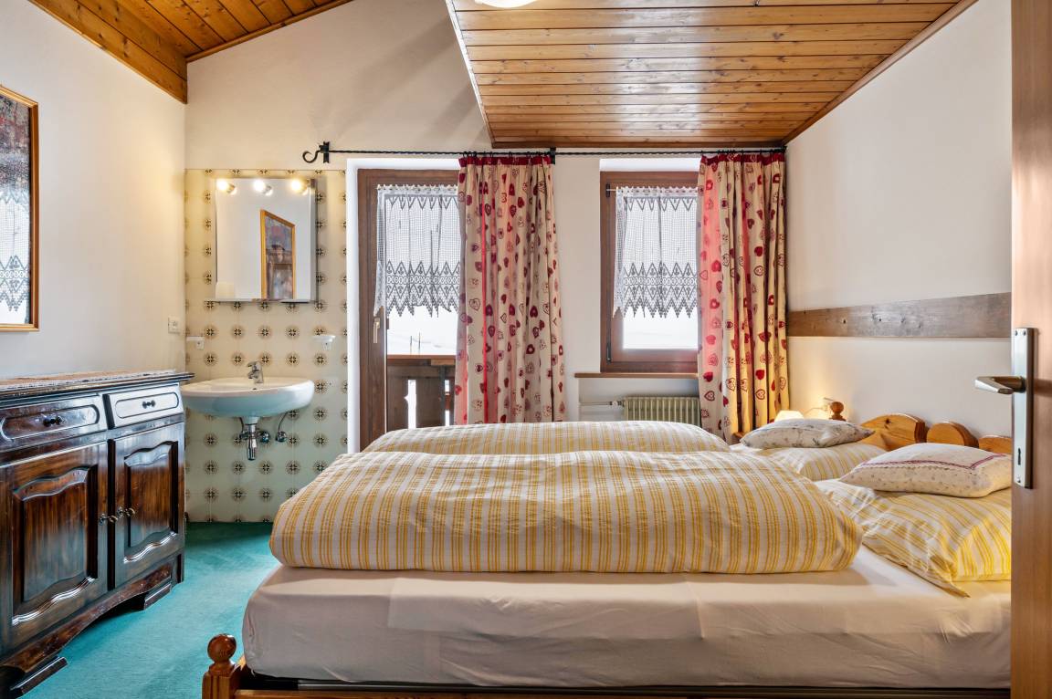 46 M² Ferienwohnung ∙ 2 Schlafzimmer ∙ 4 Gäste - Alta Badia