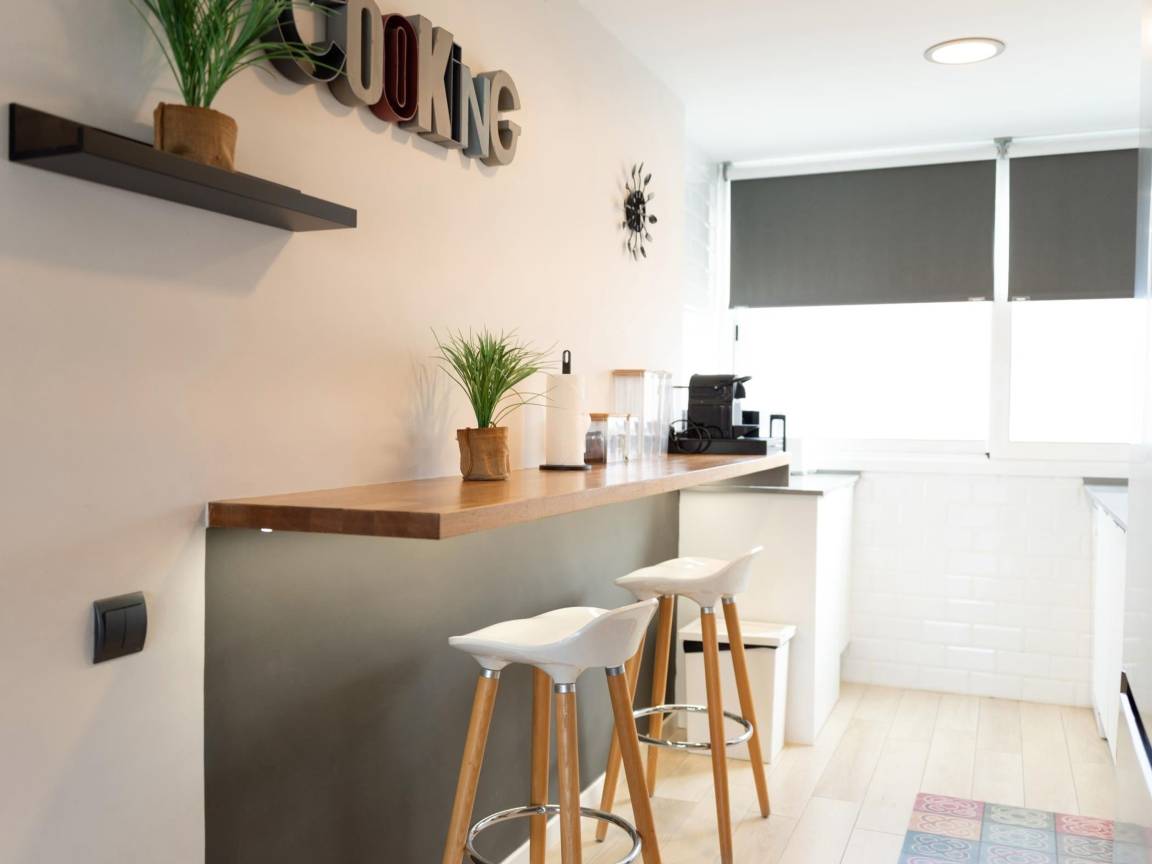 90 M² Appartement ∙ 2 Slaapkamers ∙ 4 Gasten - Gavà
