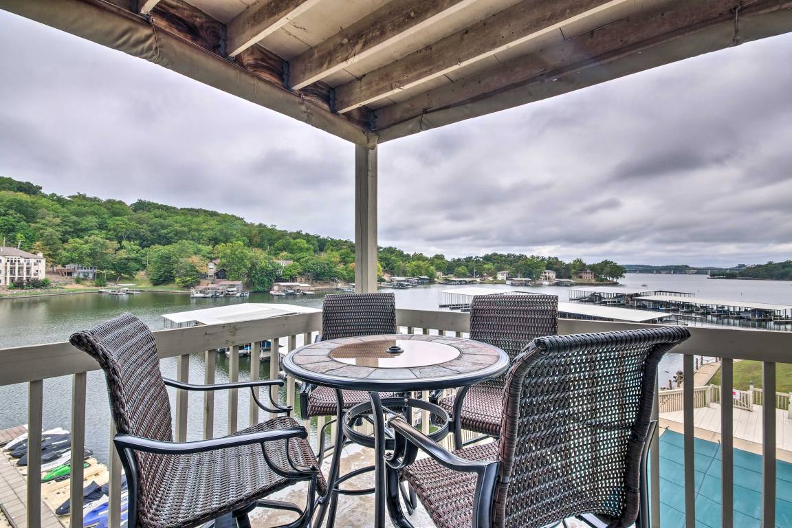 88 M² Apartment ∙ 2 Bedrooms ∙ 6 Guests - Osage Beach, MO
