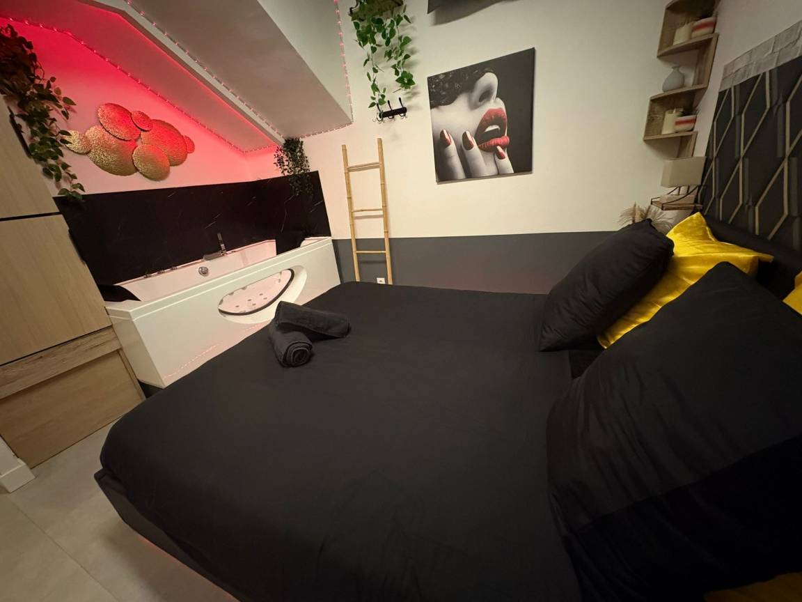 33 M² Appartement ∙ 1 Chambre ∙ 2 Personnes - Loupian