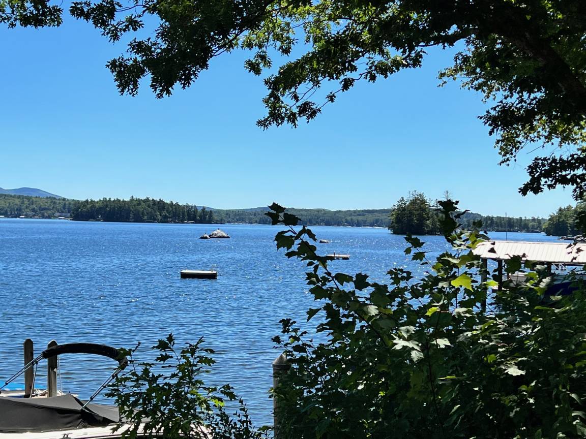 House ∙ 3 Bedrooms ∙ 9 Guests - Laconia, NH