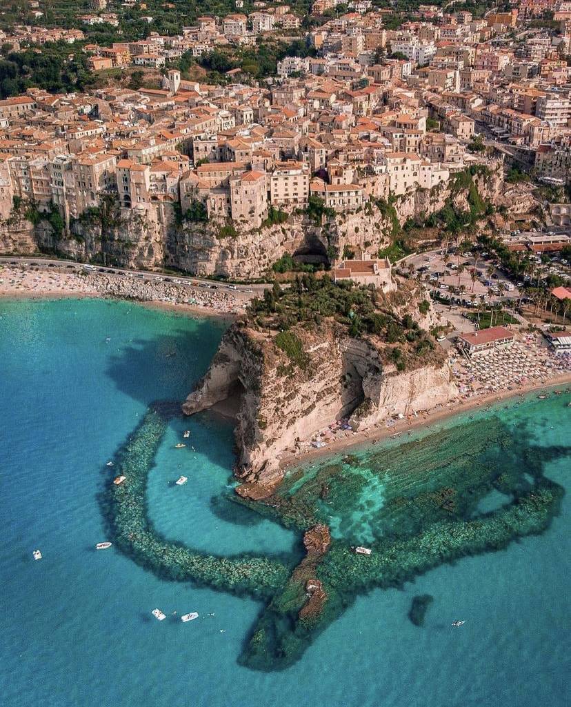 68 M² Apartment ∙ 2 Bedrooms ∙ 4 Guests - Tropea