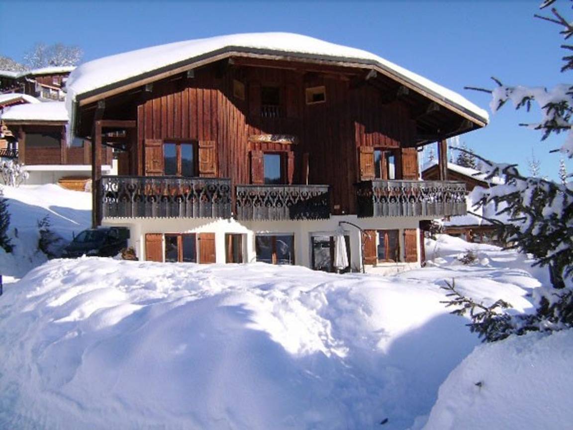 90 M² Chalet ∙ 4 Bedrooms ∙ 12 Guests - Les Gets