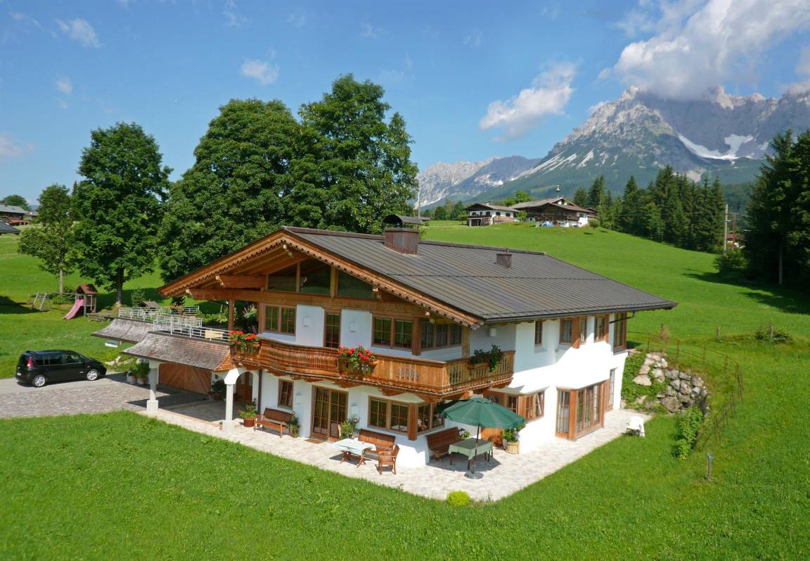 125 M² Ferienwohnung ∙ 2 Schlafzimmer ∙ 4 Gäste - Ellmau