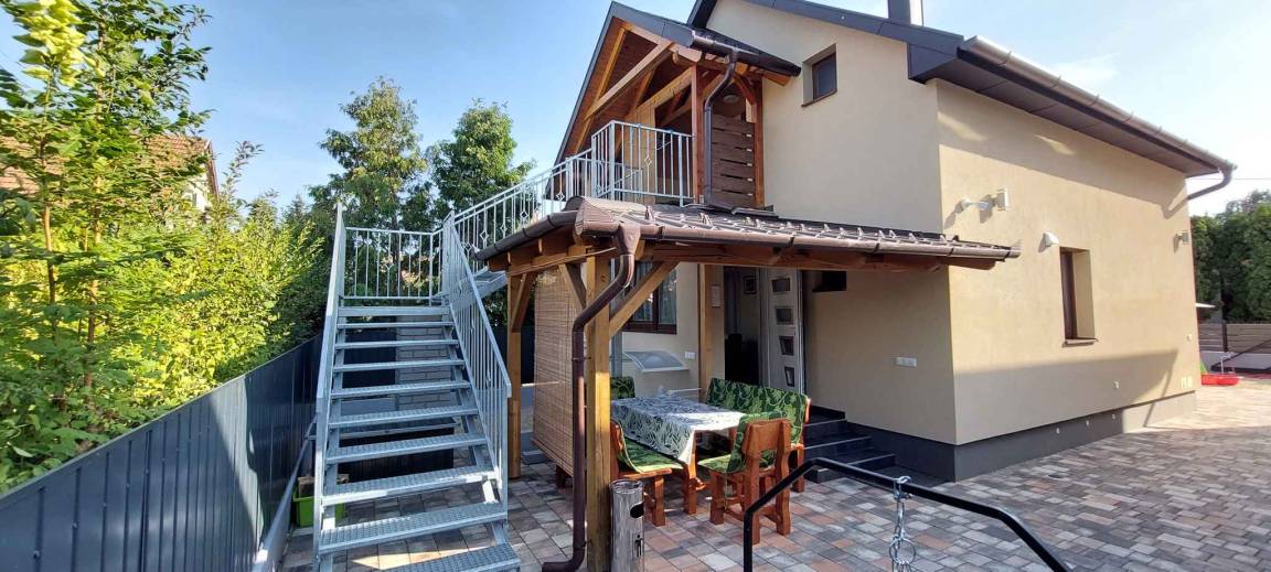 45 M² Dom ∙ 2 Sypialnie ∙ 6 Gości - Eger