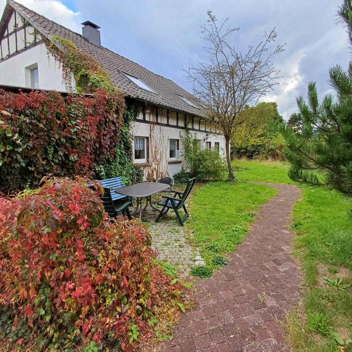 80 M² Appartement ∙ 2 Chambres ∙ 5 Personnes - Menden (Sauerland)