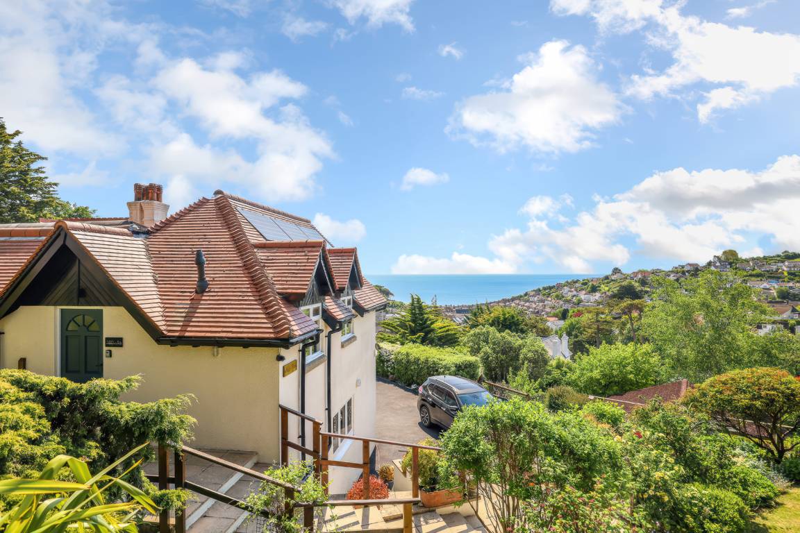 Cottage ∙ 2 Bedrooms ∙ 4 Guests - Branscombe