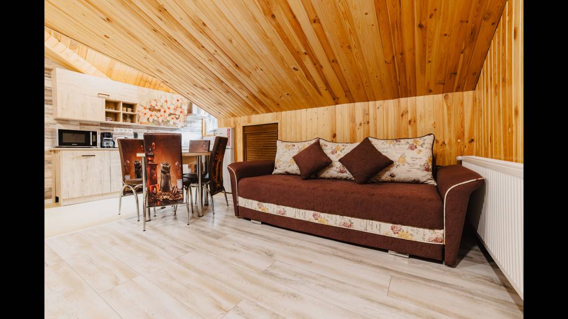 70 M² Apartment ∙ 2 Bedrooms ∙ 4 Guests - Transylvania