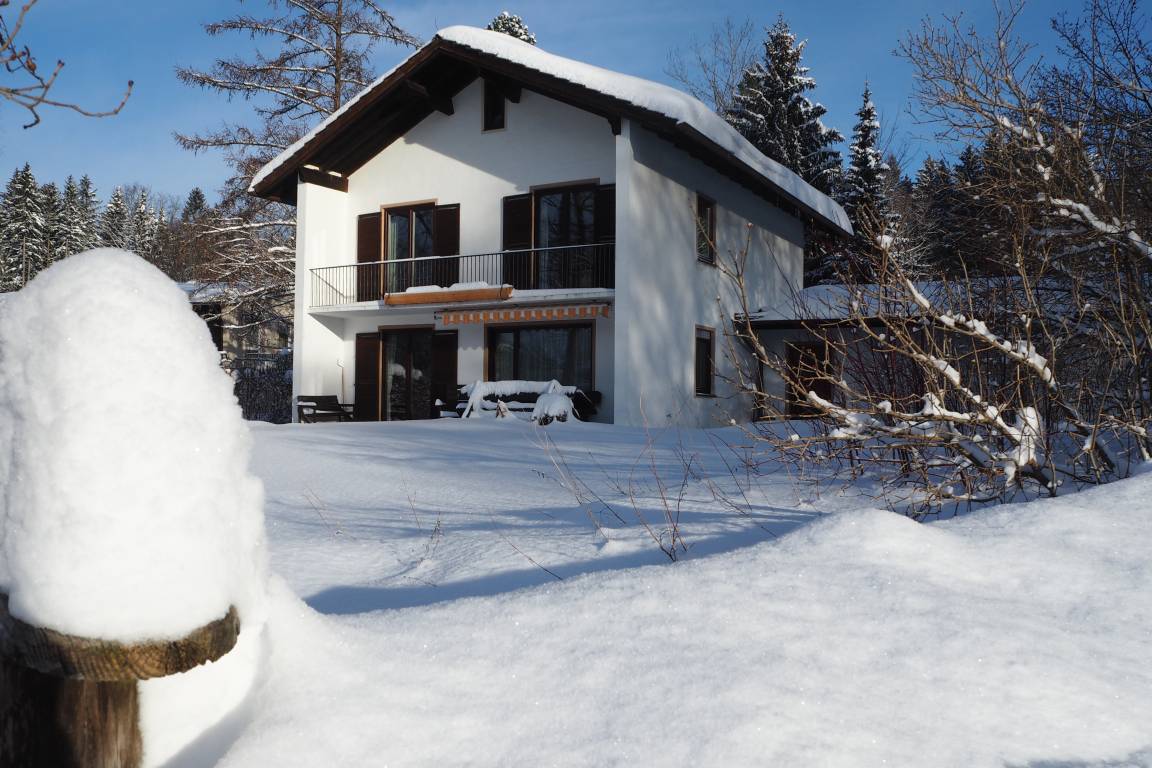 150 M² Ferienhaus ∙ 2 Schlafzimmer ∙ 5 Gäste - Inzell
