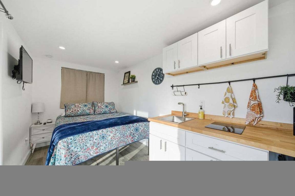 Apartment ∙ 1 Bedroom ∙ 2 Guests - Buda, TX