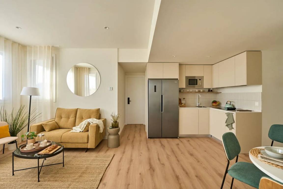 85 M² Apartamento ∙ 4 Habitaciones ∙ 8 Huéspedes - Municipality of Alcobendas