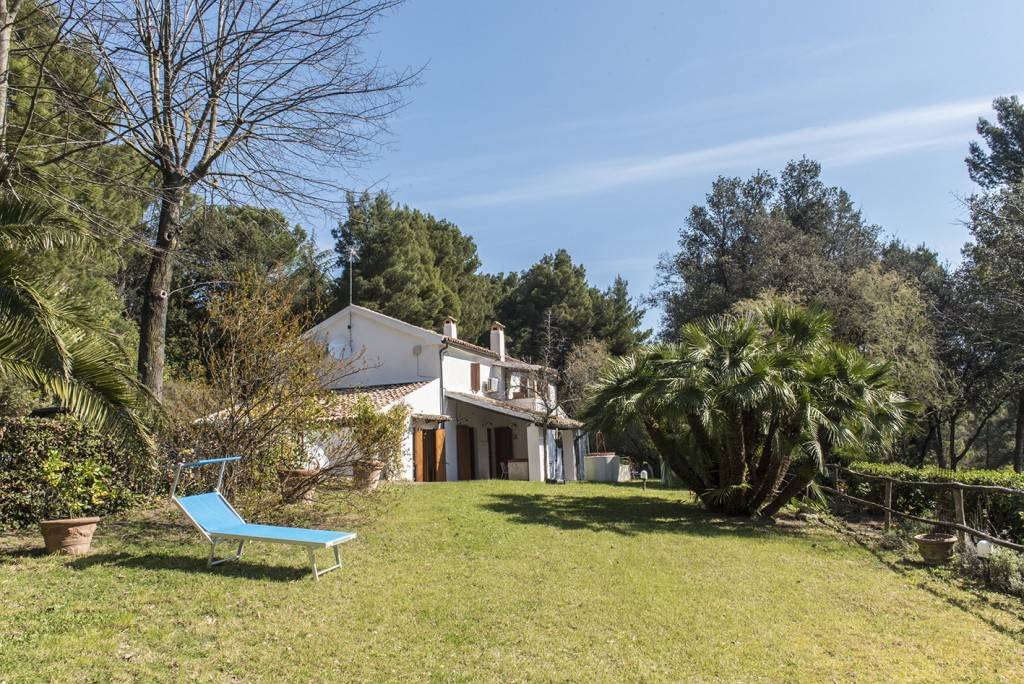 400 M² Longère ∙ 5 Chambres ∙ 10 Personnes - Ancona