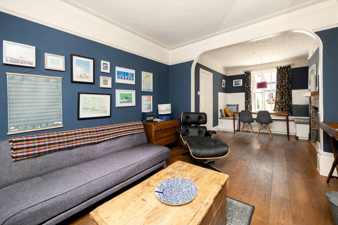 149 M² House ∙ 4 Bedrooms ∙ 9 Guests - Hove
