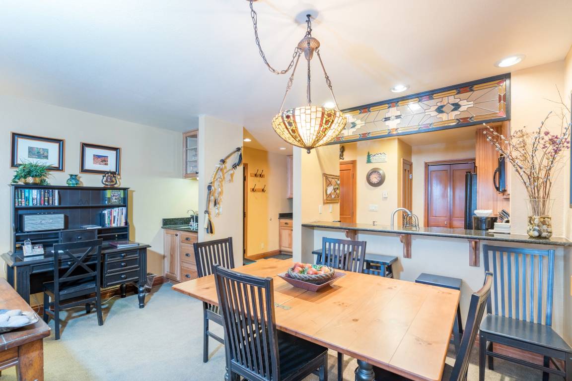 88 M² House ∙ 2 Bedrooms ∙ 6 Guests - Telluride, CO