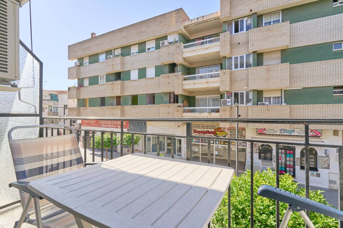 80 M² Apartment ∙ 3 Bedrooms ∙ 6 Guests - Nerja