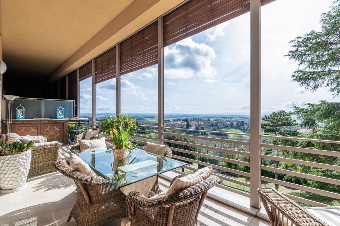 90 M² Appartamento Vacanza ∙ 1 Camera Da Letto ∙ 4 Ospiti - Siena