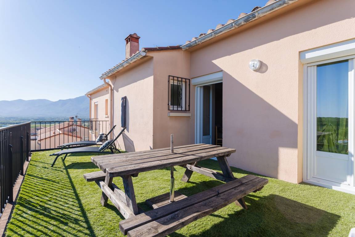 80 M² Appartement ∙ 2 Chambres ∙ 5 Personnes - Le Boulou