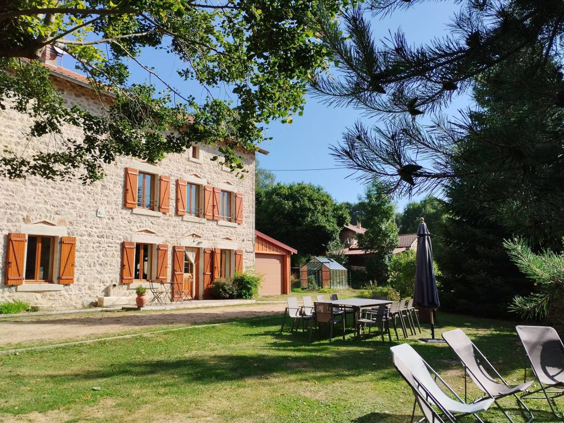 150 M² Cottage ∙ 5 Chambres ∙ 10 Personnes - Haute-Loire
