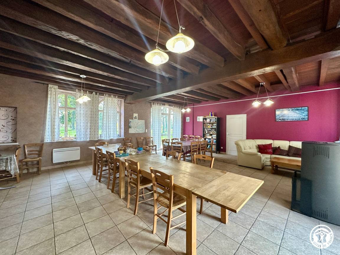 22 M² Chambre D'hôtes ∙ 1 Chambre ∙ 4 Personnes - Dole