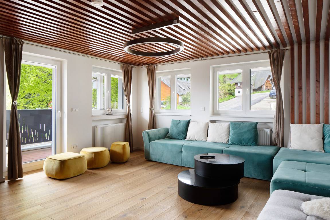 120 M² Ferienwohnung ∙ 2 Schlafzimmer ∙ 4 Gäste - Oberried
