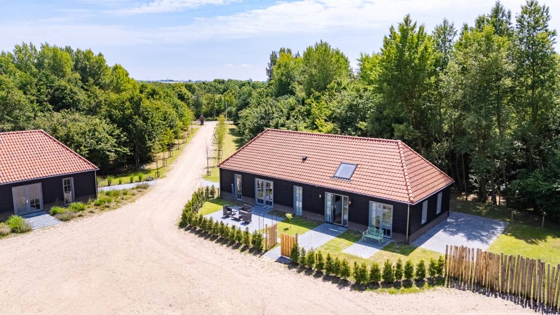 88 M² Bungalow ∙ 3 Habitaciones ∙ 6 Huéspedes - Oostkapelle