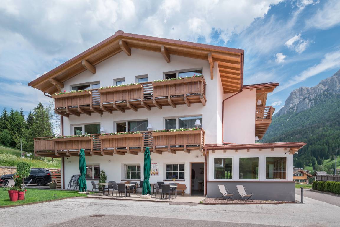 80 M² Apartment ∙ 2 Bedrooms ∙ 6 Guests - Canazei