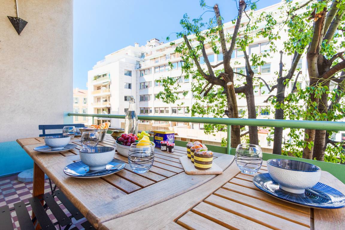 56 M² Appartement ∙ 2 Chambres ∙ 5 Personnes - ibis budget Nice Californie Lenval