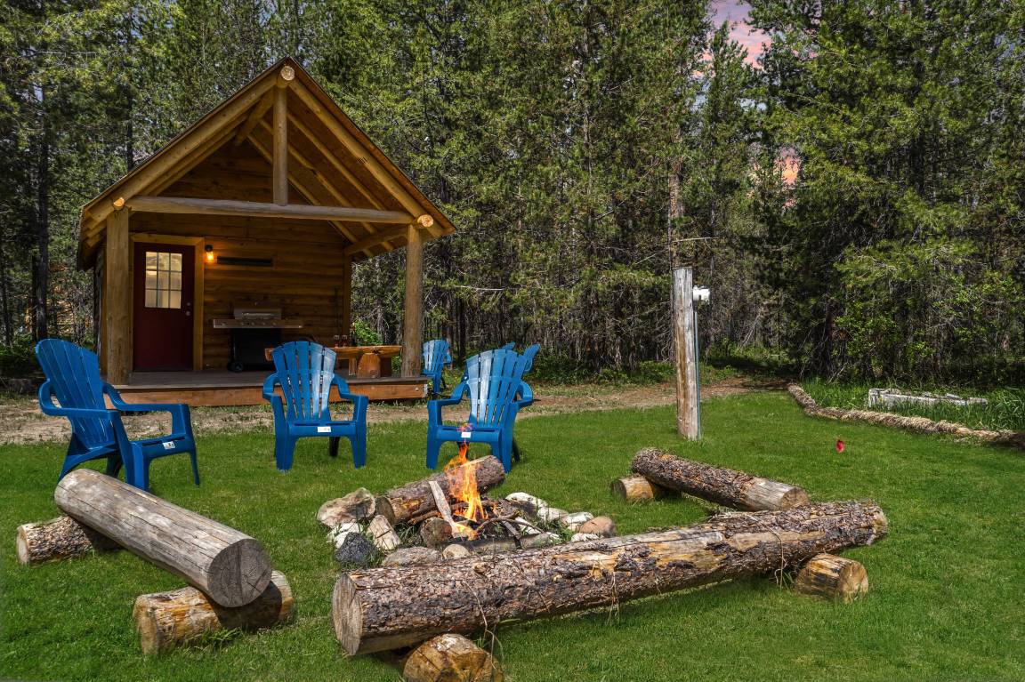 56 M² Cabin ∙ 2 Bedrooms ∙ 6 Guests - Idaho (State)