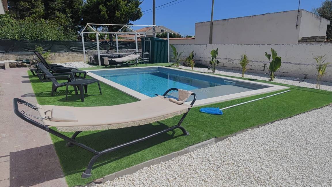 105 M² House ∙ 3 Bedrooms ∙ 10 Guests - Syracuse