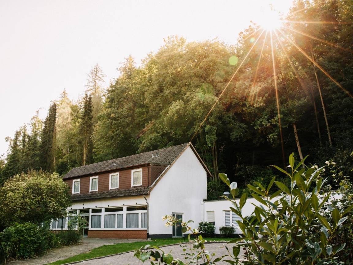 334 M² Ferienhaus ∙ 6 Schlafzimmer ∙ 16 Gäste - Bad Pyrmont