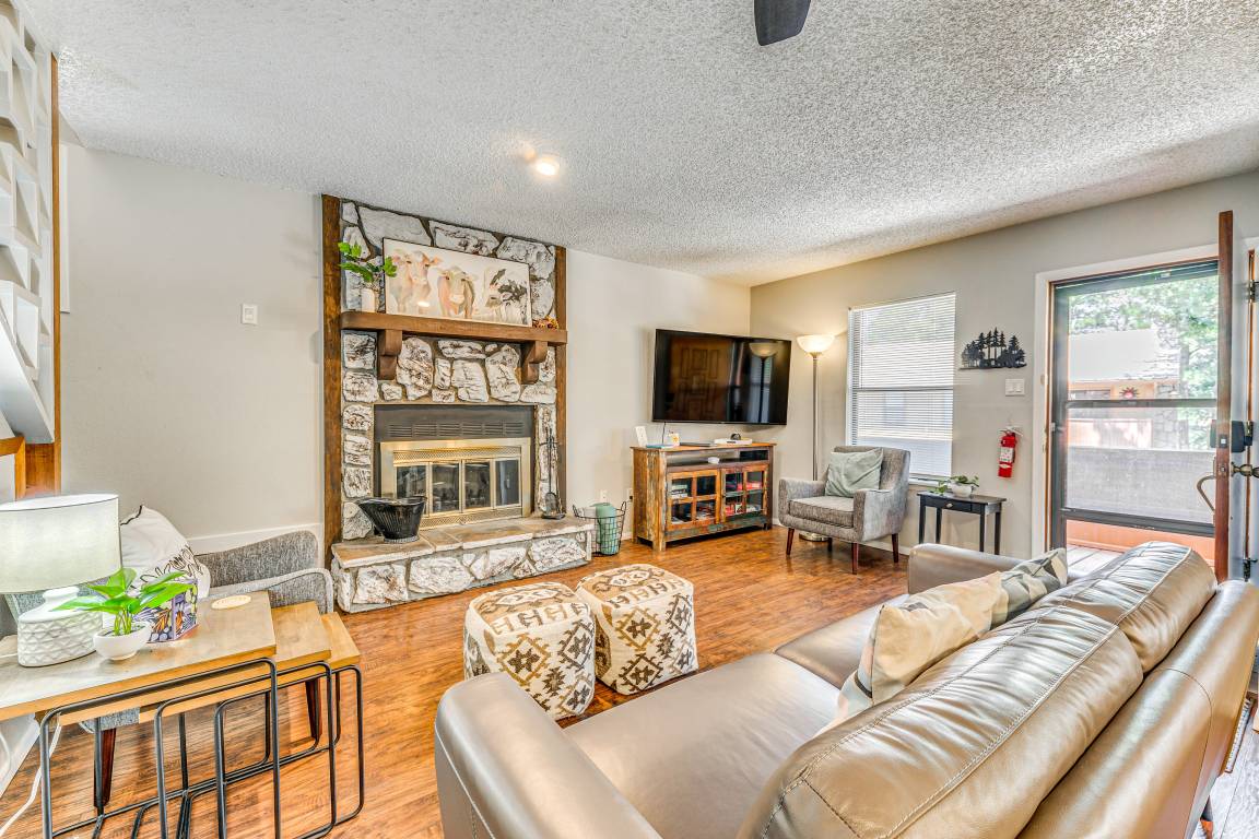 89 M² Apartment ∙ 2 Bedrooms ∙ 4 Guests - Ruidoso, NM