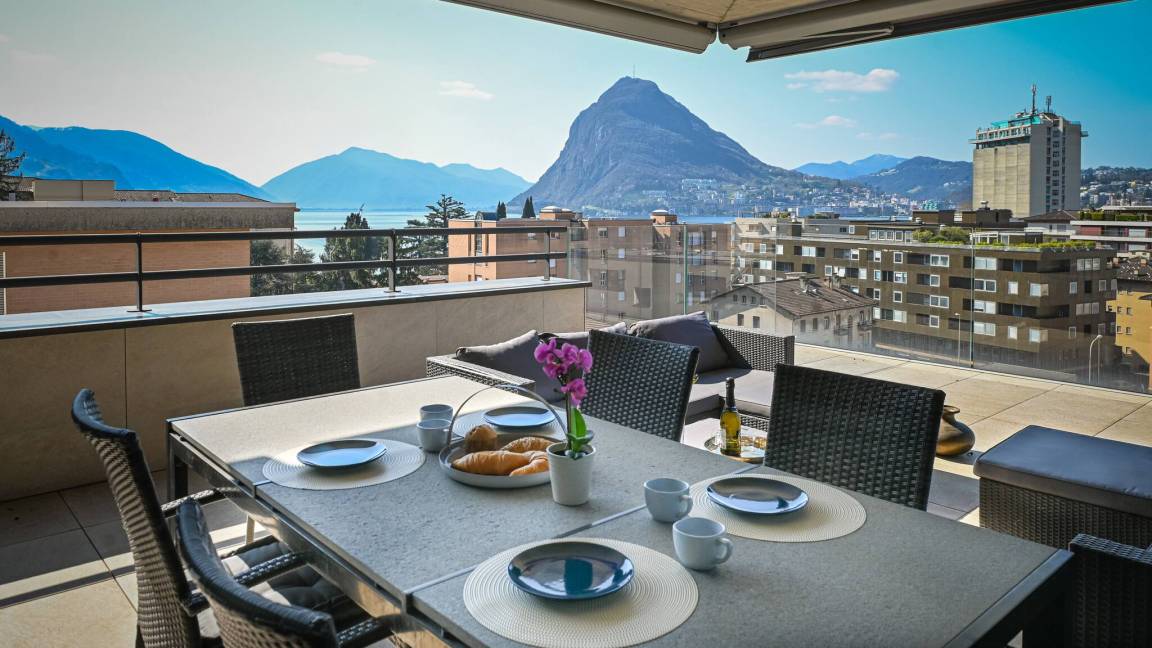 220 M² Appartement ∙ 3 Chambres ∙ 6 Personnes - Lugano