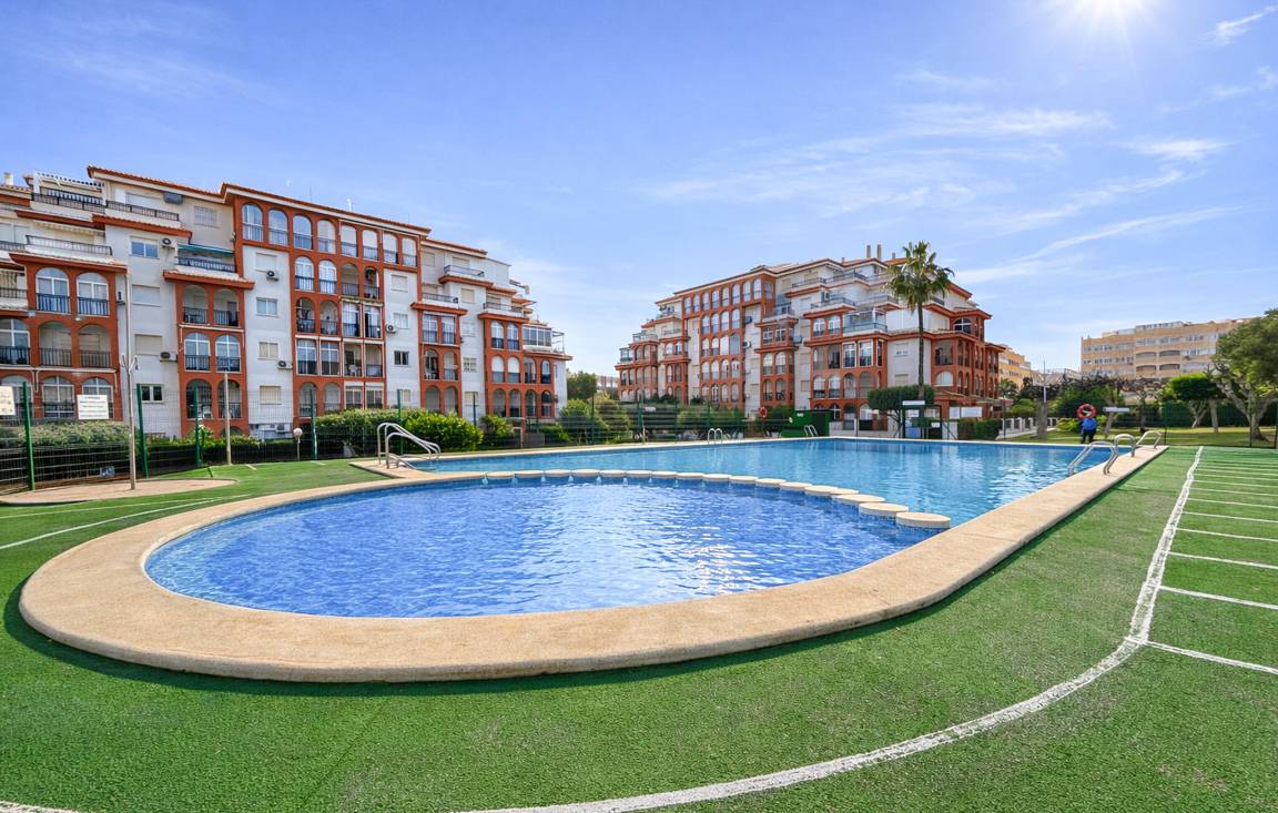 65 M² Appartement ∙ 1 Chambre ∙ 3 Personnes - Torrevieja