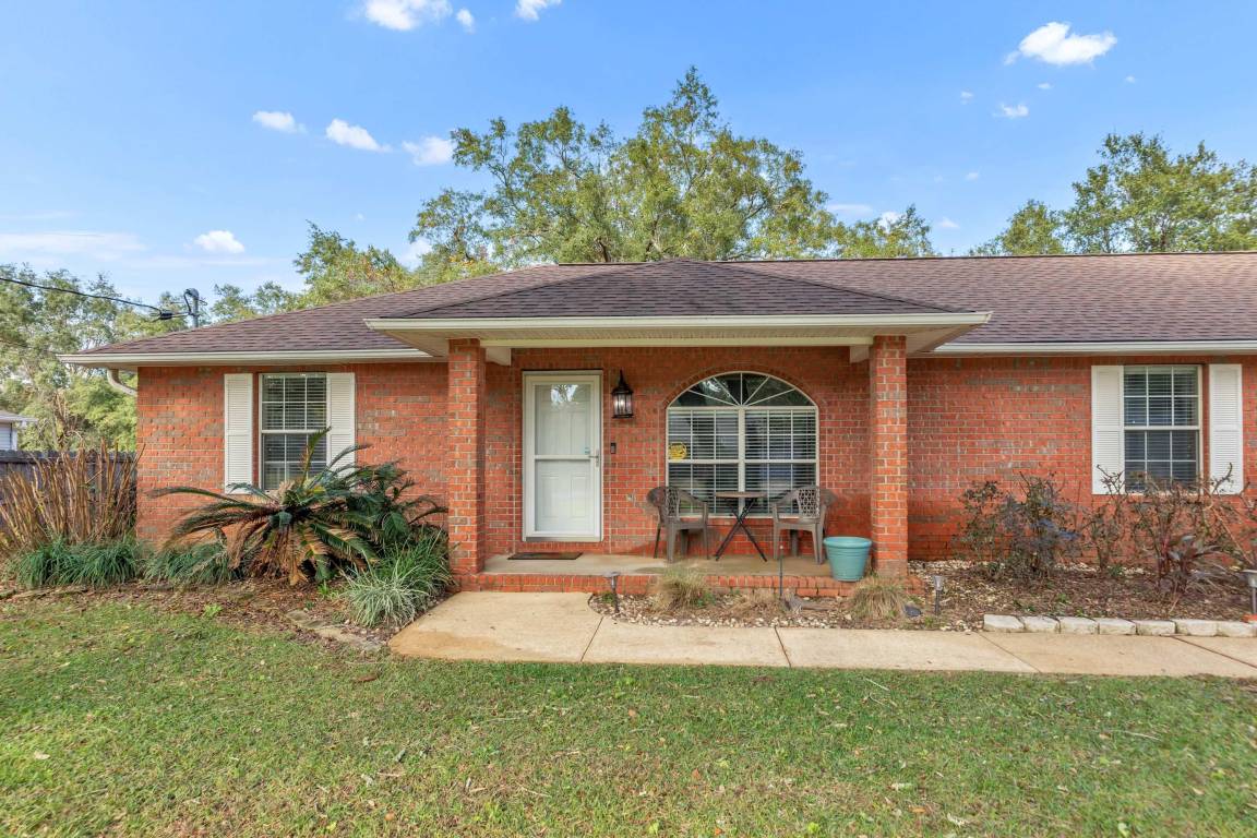 House ∙ 3 Bedrooms ∙ 10 Guests - Navarre, FL