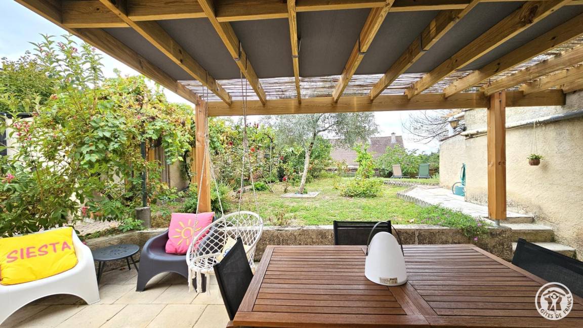 70 M² Gîte ∙ 1 Chambre ∙ 2 Personnes - Brive-la-Gaillarde