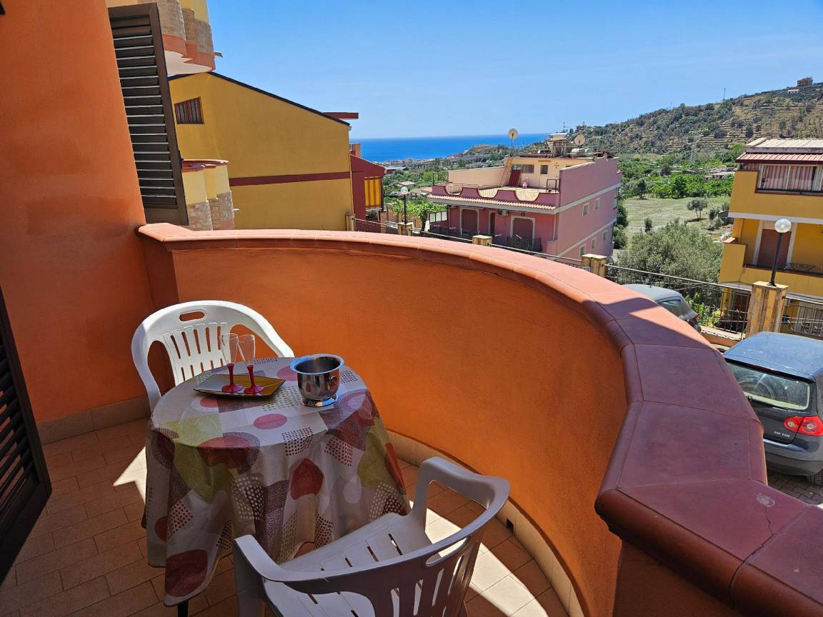 80 M² Apartment ∙ 1 Bedroom ∙ 4 Guests - Roccalumera