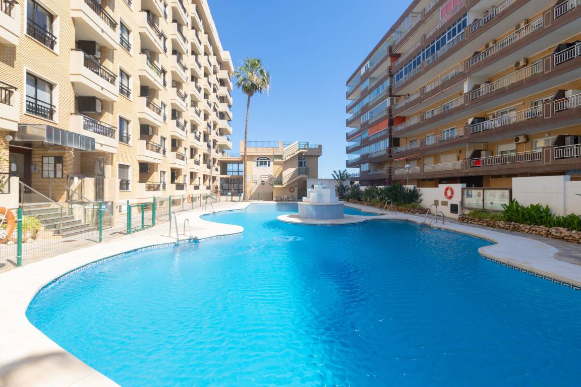 45 M² Apartamento ∙ 1 Habitación ∙ 4 Huéspedes - Mijas