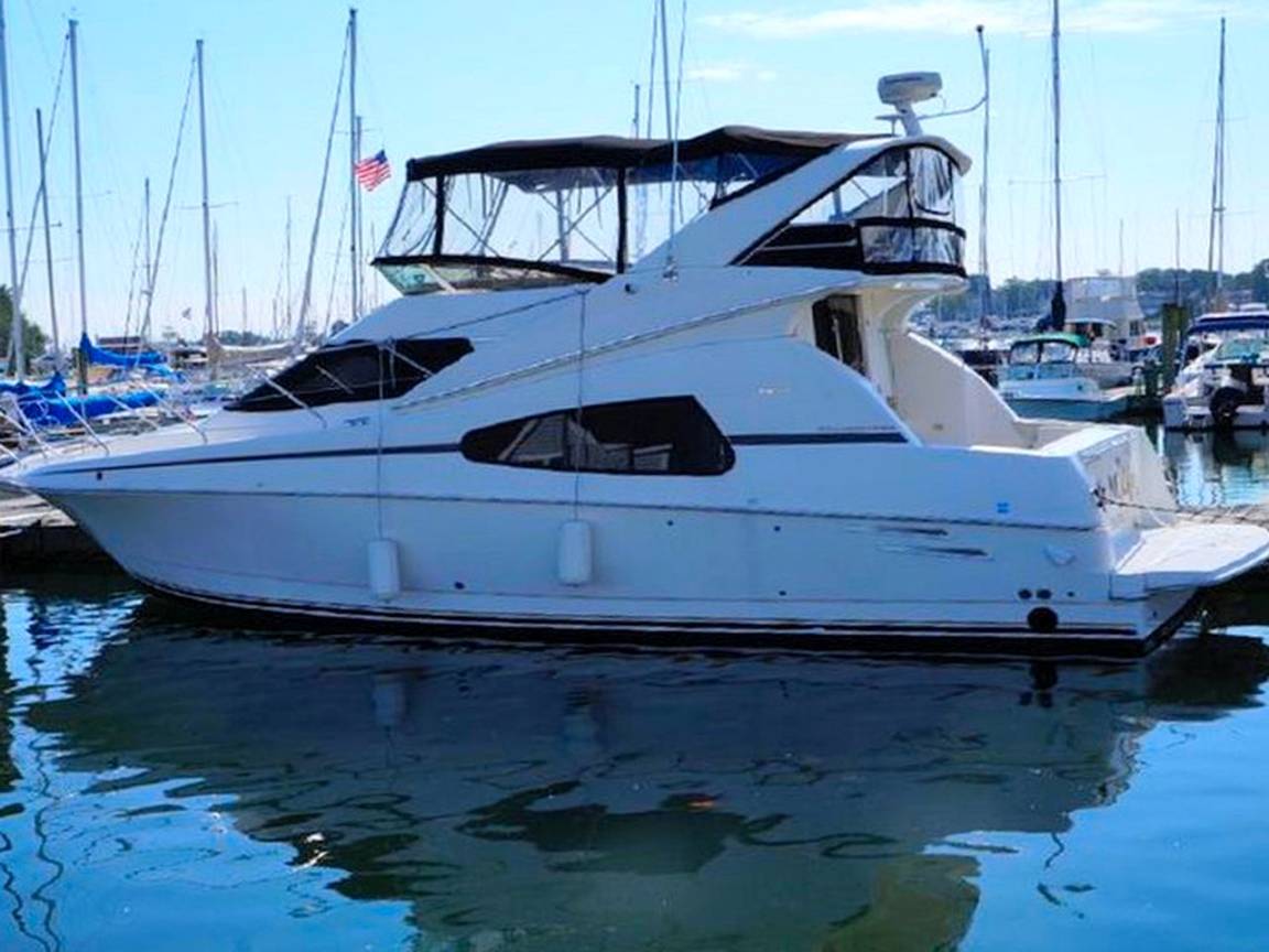 Houseboat ∙ 1 Bedroom ∙ 3 Guests - Boston, MA