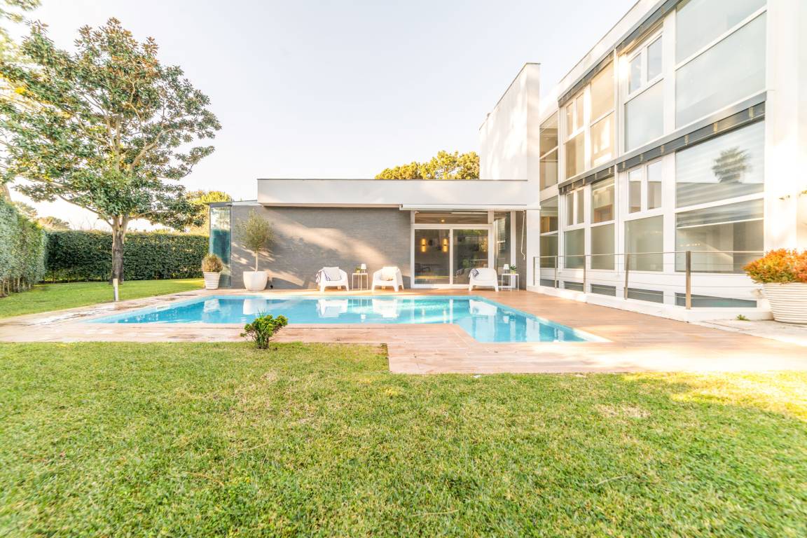 190 M² Villa ∙ 4 Slaapkamers ∙ 8 Gasten - Amora