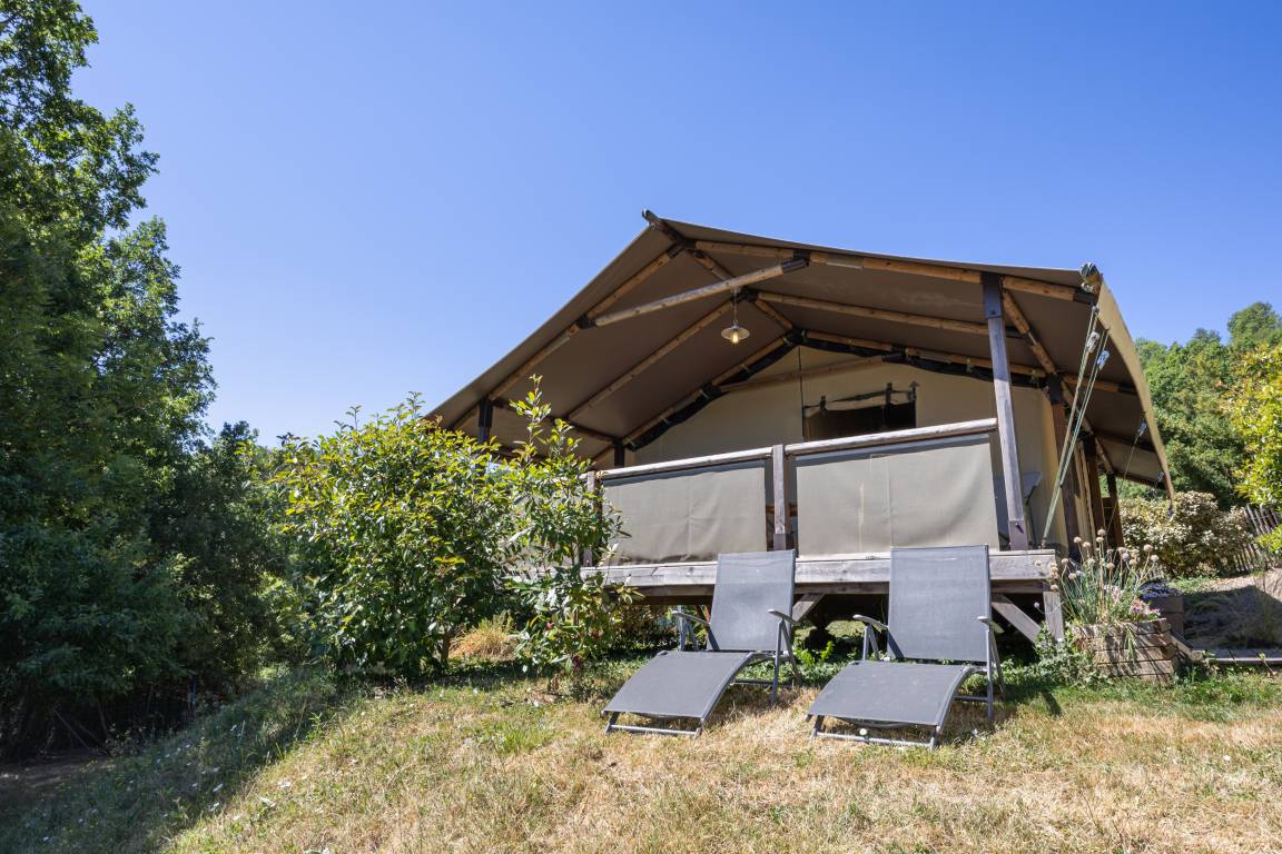 35 M² Camping ∙ 2 Chambres ∙ 5 Personnes - Estaing