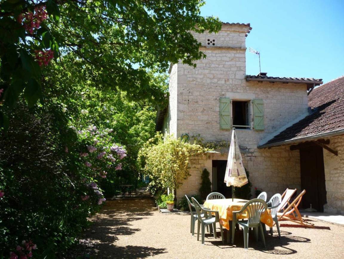 110 M² Gîte ∙ 3 Chambres ∙ 6 Personnes - Saint-Antonin-Noble-Val
