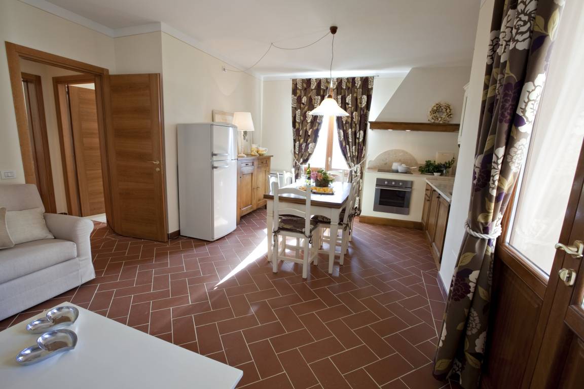 73 M² Apartment ∙ 3 Bedrooms ∙ 6 Guests - Volterra