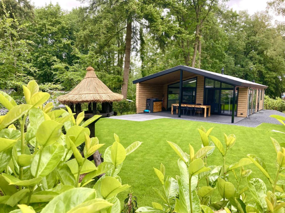 70 M² Ferienhaus ∙ 2 Schlafzimmer ∙ 4 Gäste - Tiel