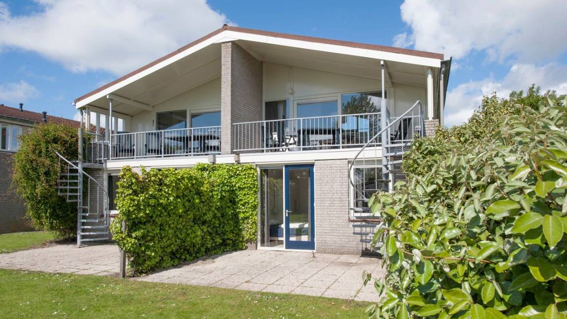 79 M² Apartment ∙ 3 Bedrooms ∙ 6 Guests - Zeeland