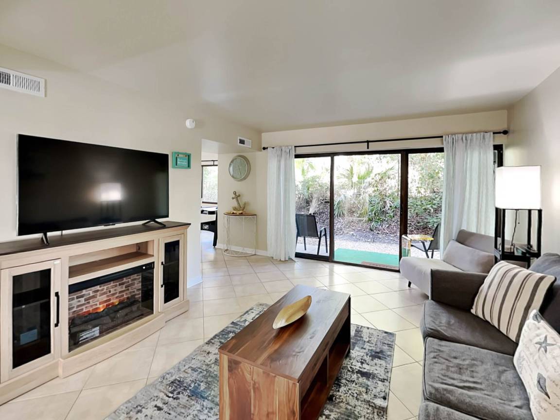 132 M² Condo ∙ 2 Bedrooms ∙ 6 Guests - Hilton Head Island, SC