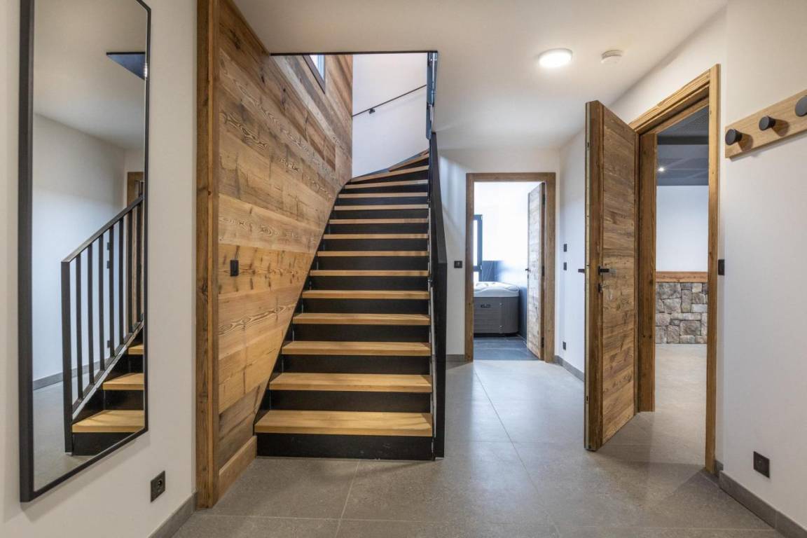150 M² Apartment ∙ 6 Bedrooms ∙ 14 Guests - La Thuile
