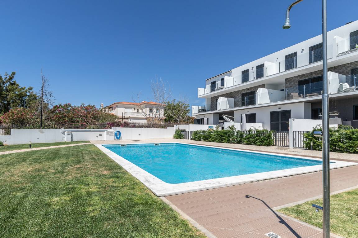 96 M² Maison De Vacances ∙ 4 Chambres ∙ 6 Personnes - Monte Gordo